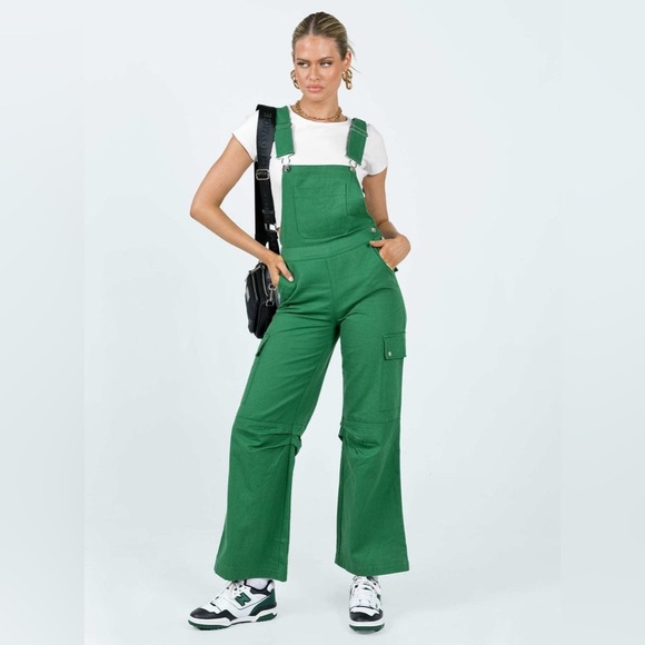Princess Polly | Pants & Jumpsuits | Princess Polly Cargo Overalls Nwot ...